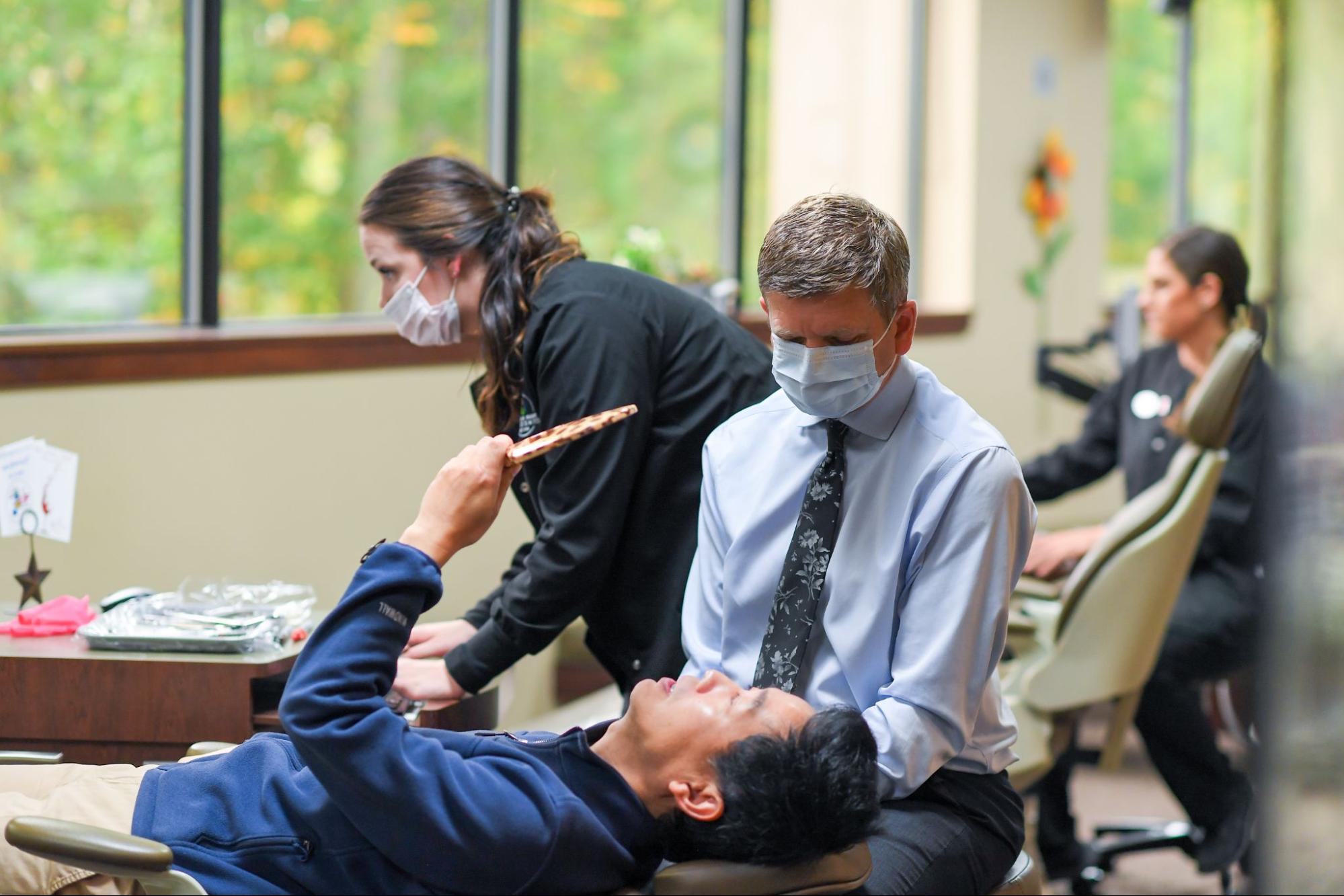 How to Choose the Right Braces for Your Lifestyle | Christian Manley ...